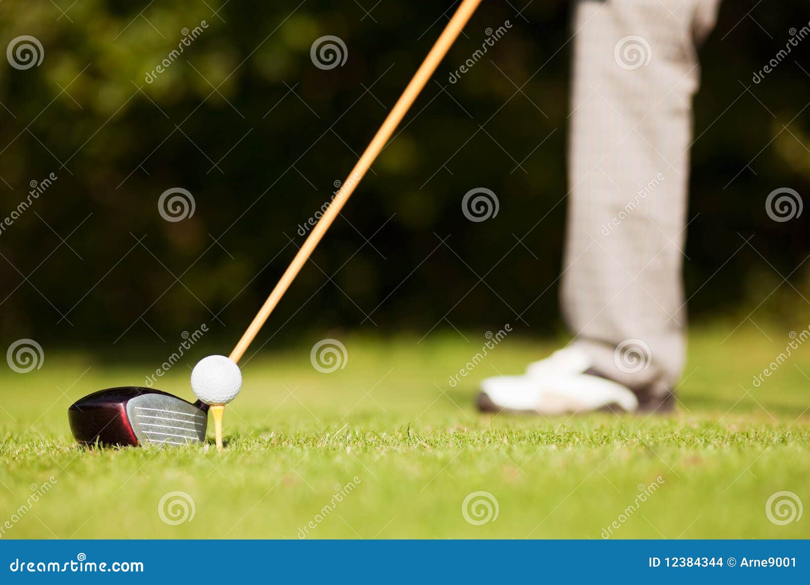 Golf teeing stock photo. Image of teeing, activity, area - 12384344