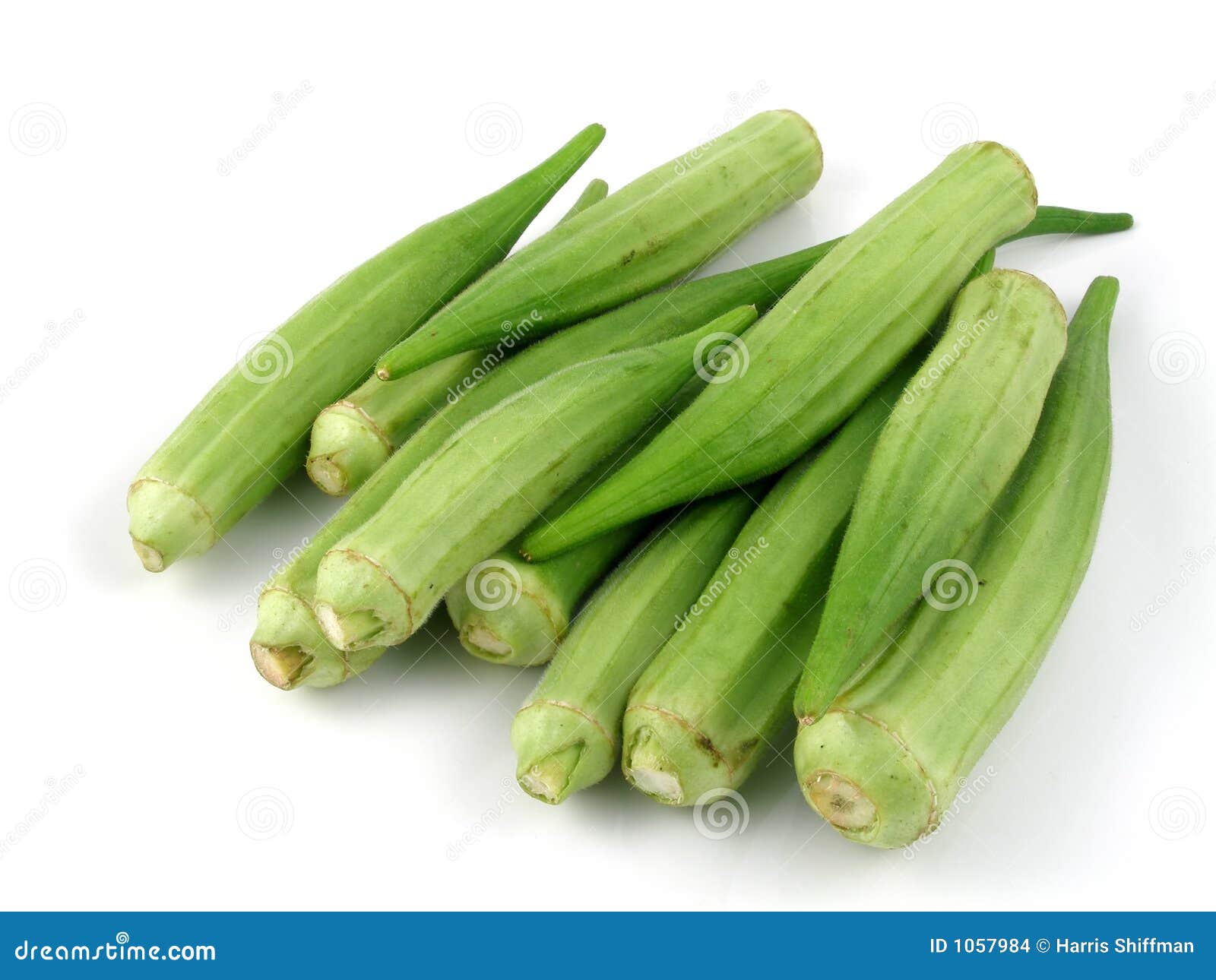 Gombo photo stock. Image du graines, isolement, cuisine - 1057984
