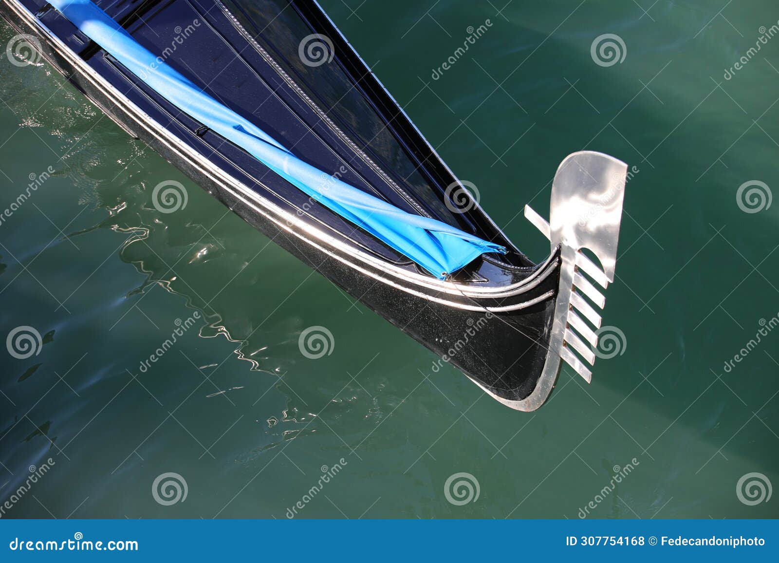 Gondola Bow is Comb-shaped and the Six Teeth Represent the Districts of ...