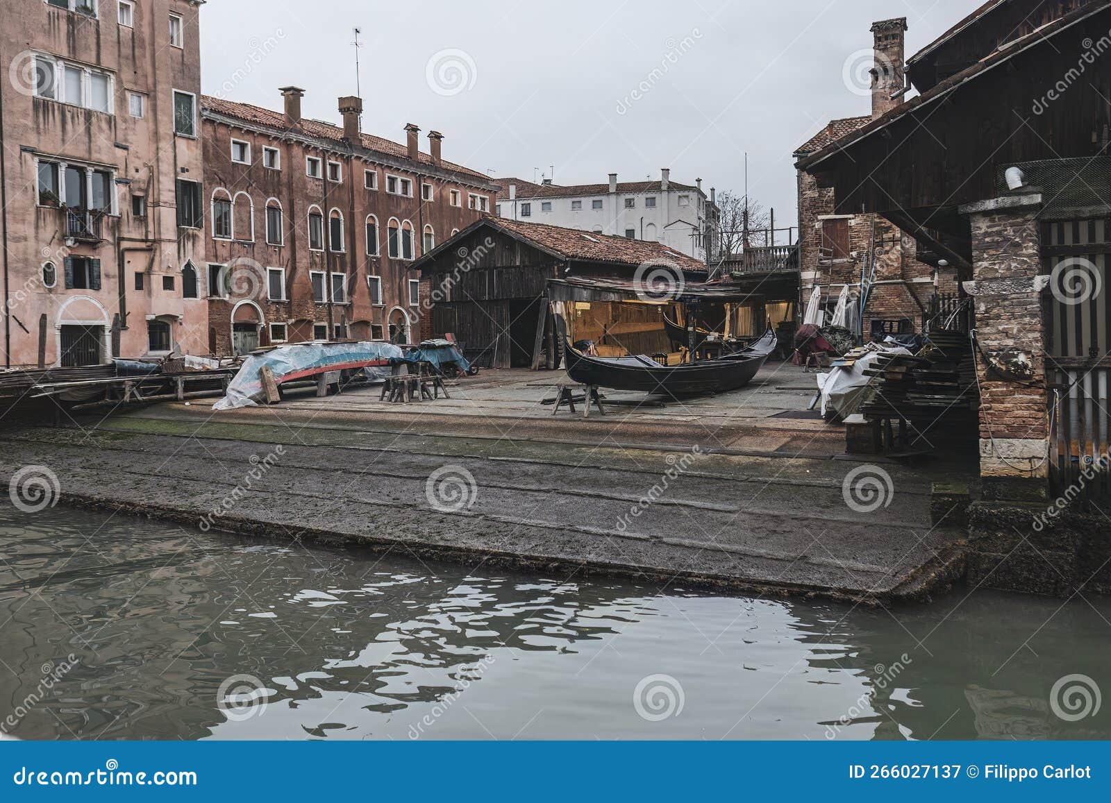 Gondola Construction Workshop in Venice Stock Image - Image of boat ...