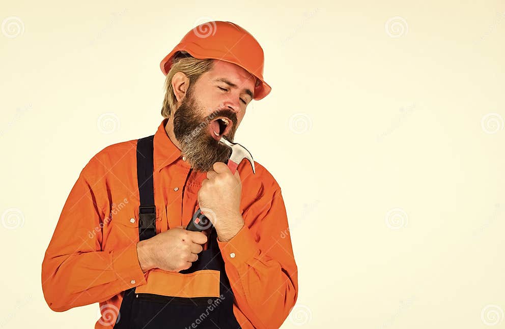 Good Hammer. Essential Tips for Using Hammer Correctly. Requirements ...