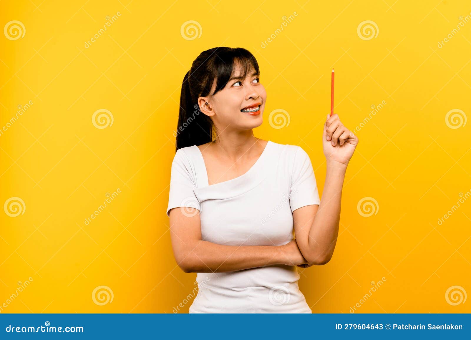 Idea, Good Idea, Good Brain Smart Woman Looking Far Thinking of Good ...