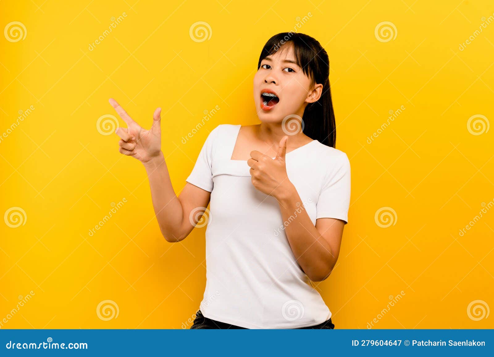 Idea, Good Idea, Good Brain Smart Woman Looking Far Thinking of Good ...