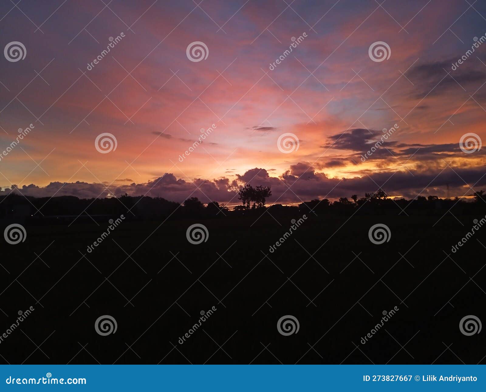 A good sunset in the sky stock image. Image of evening - 273827667