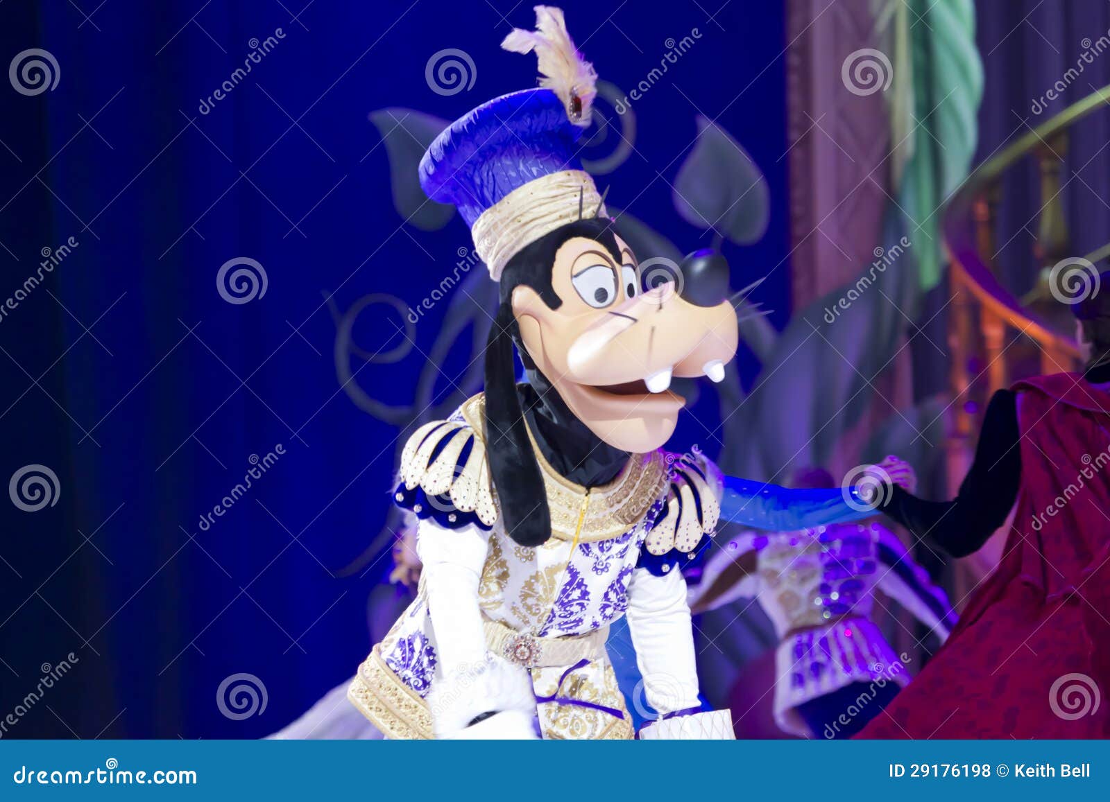 Goofy editorial stock photo. Image of center, green, goofy - 29176198