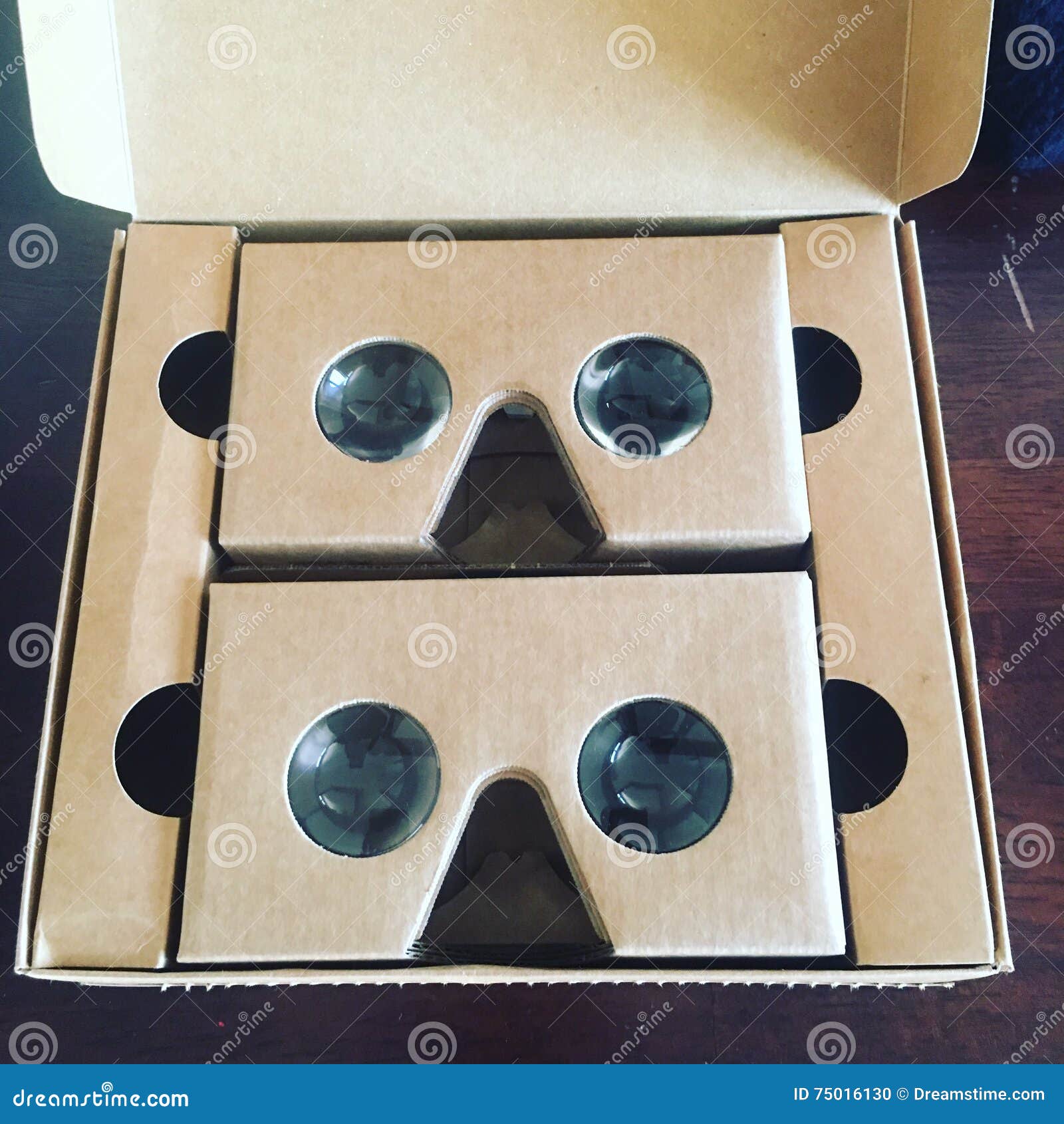 Google Cardboard stock photo. Image of virtual, reality - 75016130