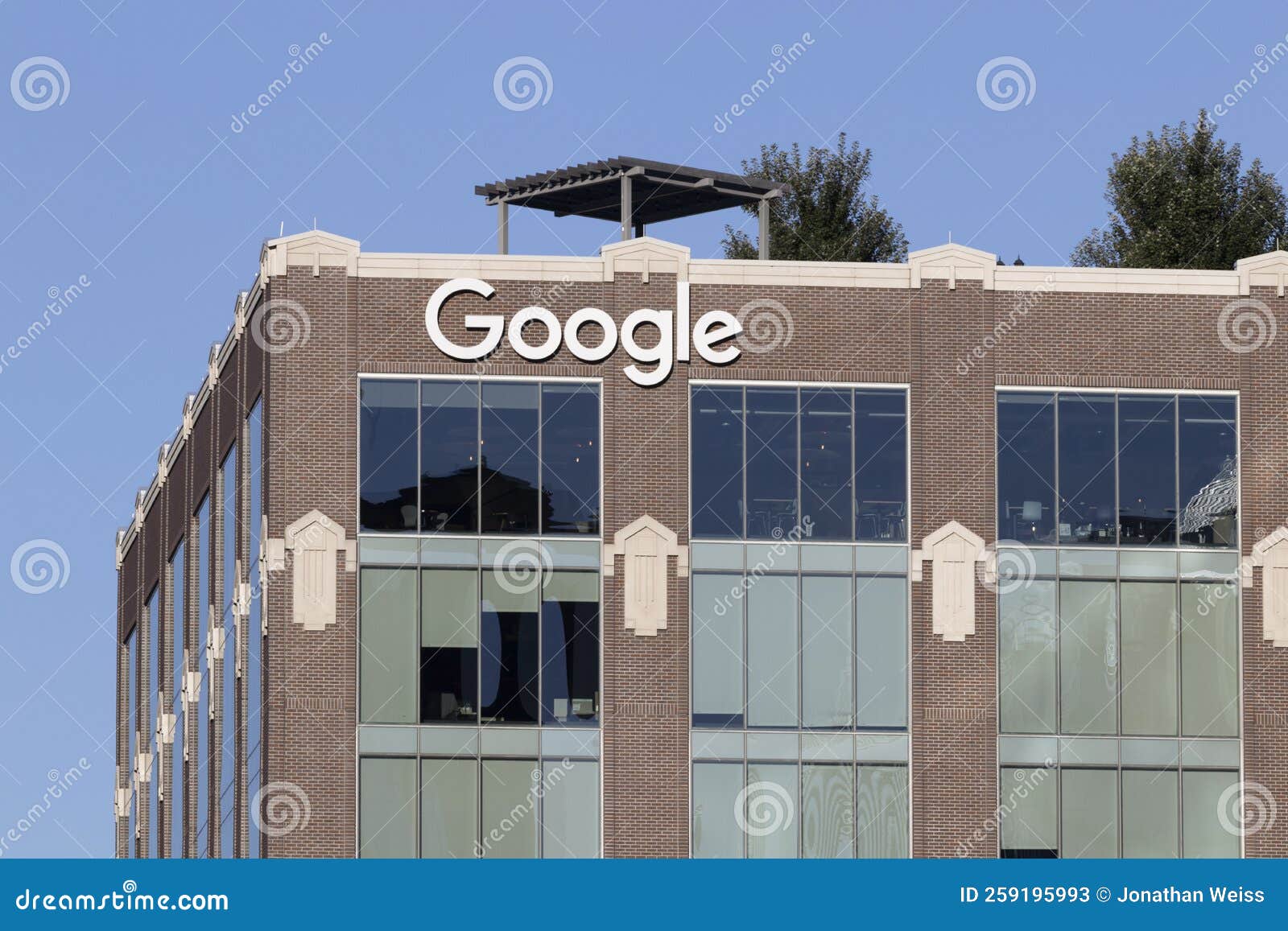 Google Chicago Office. Google is a Technology Company Known for Cloud ...