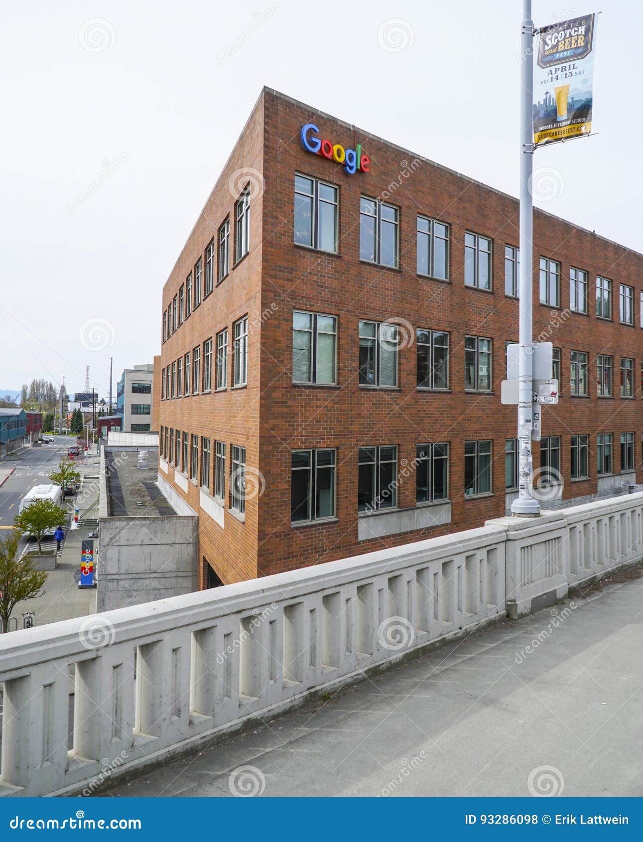 Google Maps Headquarter in Seattle - SEATTLE / WASHINGTON - APRIL 11 ...