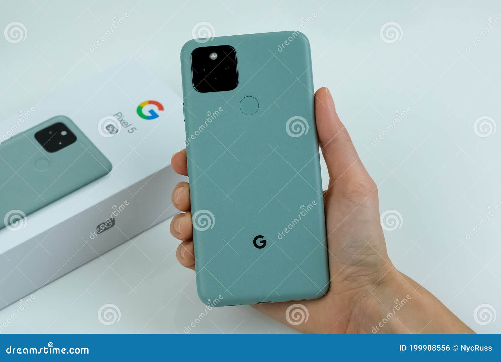 Google Pixel 5 in Sorta Sage Color Next To Its Box. Editorial Photo ...