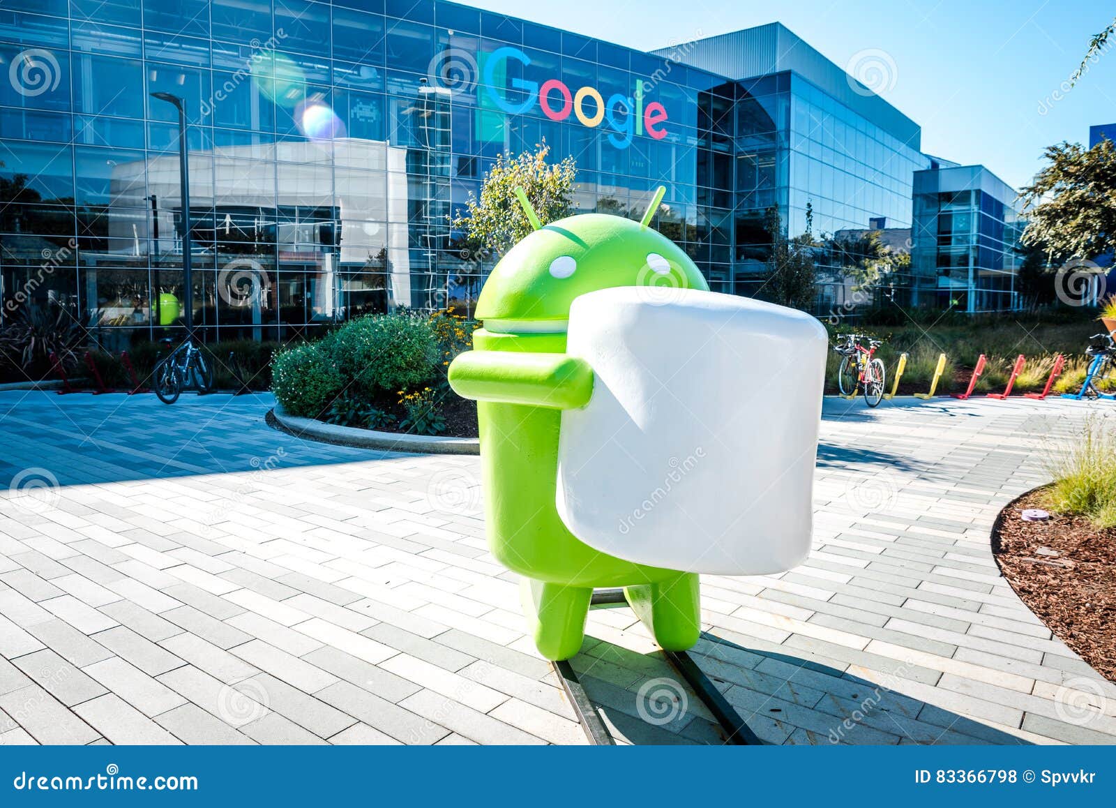 Googleplex - Sedi Di Google Con La Figura Di Android Alla Parte Anteriore Fotografia Stock ...