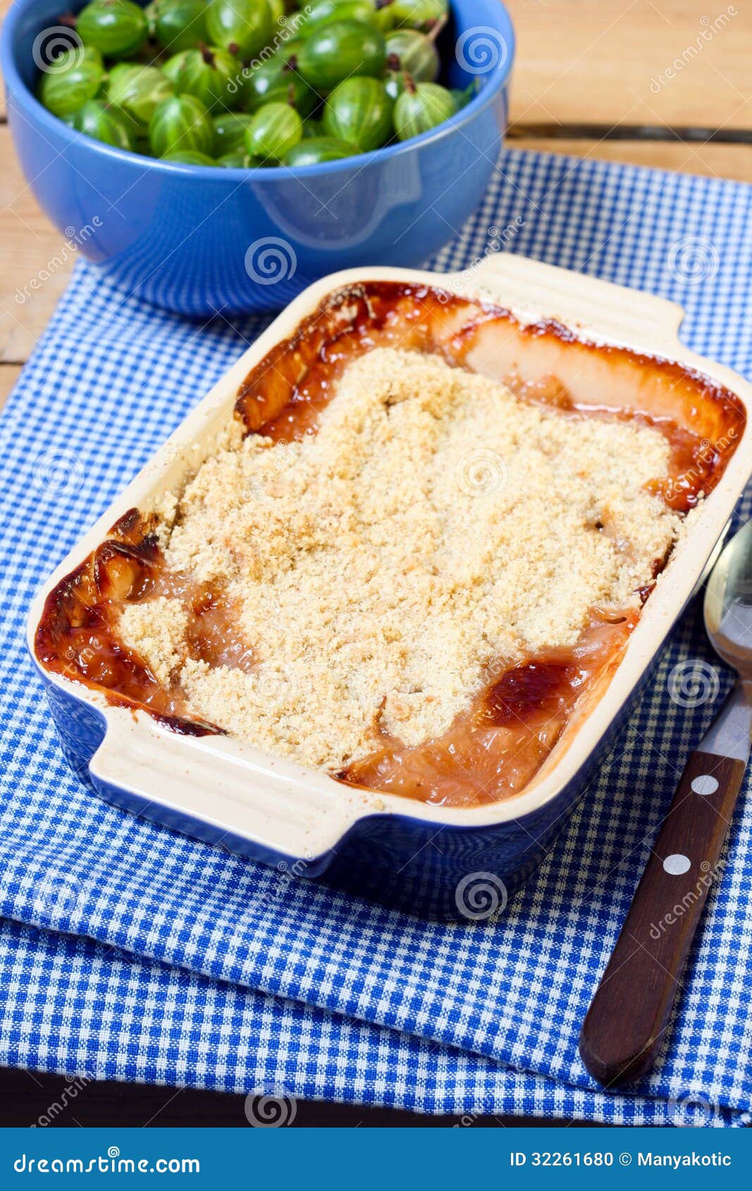 Gooseberry crumble stock photo. Image of sweet, baked - 32261680