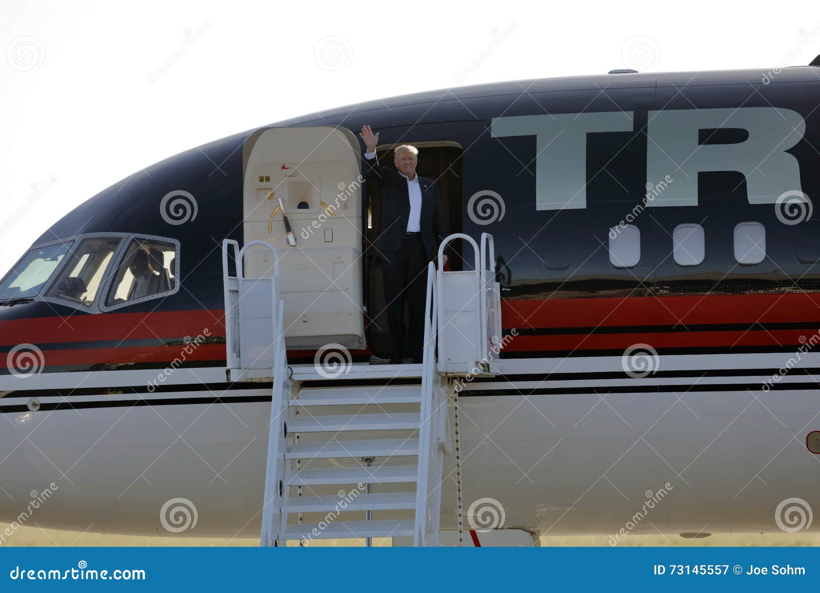 GOP Presidential Candidate Donald Trump Campaigns in Sacramento ... GOP Presidential Candidate Donald Trump Campaigns in Sacramento ...