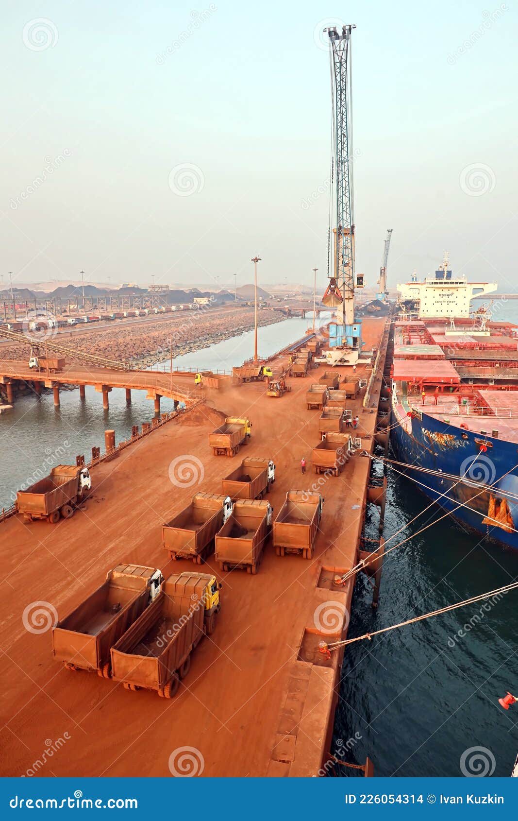 Loading Of Bulk Carriers Against Background Of A Large Number Of Bridge ...