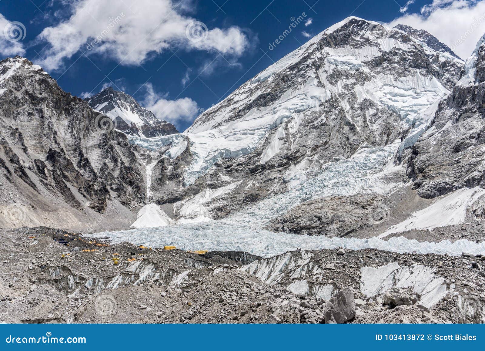 Gorak Shep a EBC, Nepal fotografia stock. Immagine di panorama - 103413872