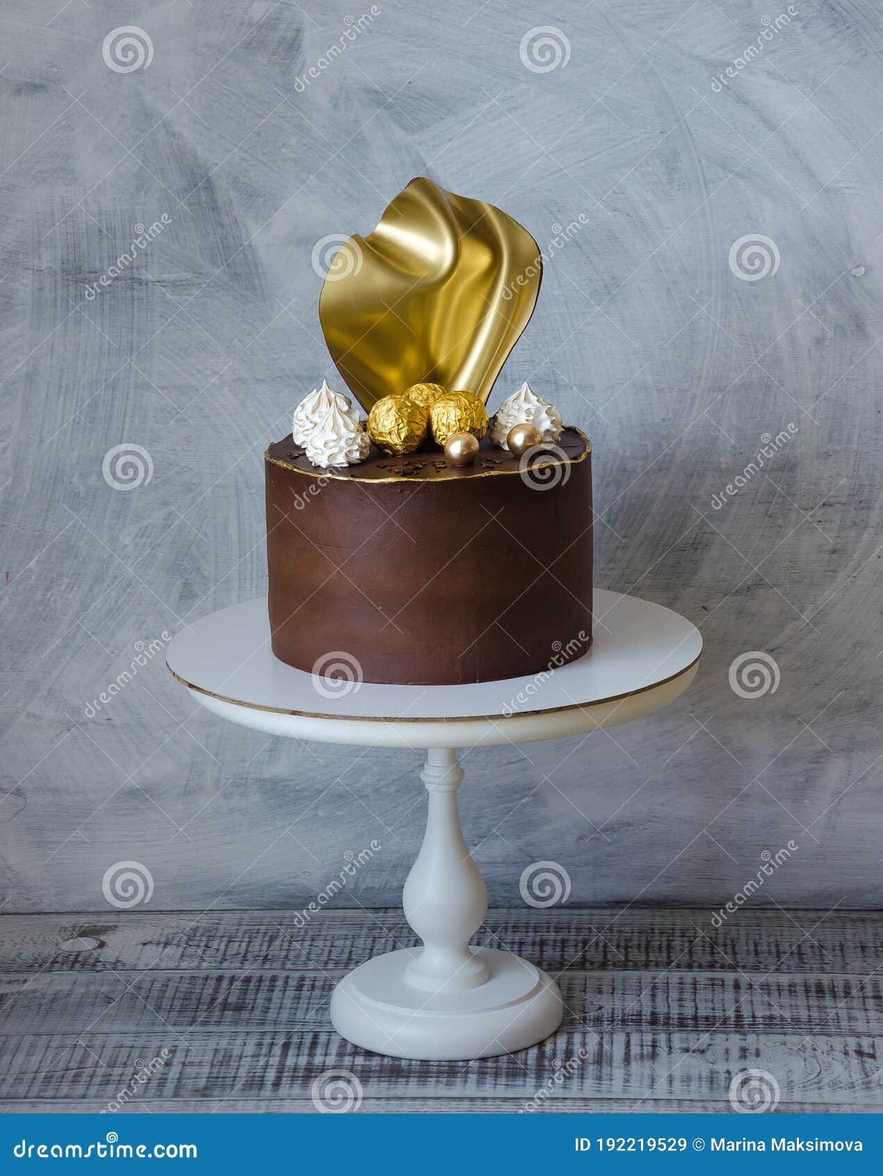 Gorgeous Extra Chocolate Cake with Gilded Glaze and Twist Stock Image ...
