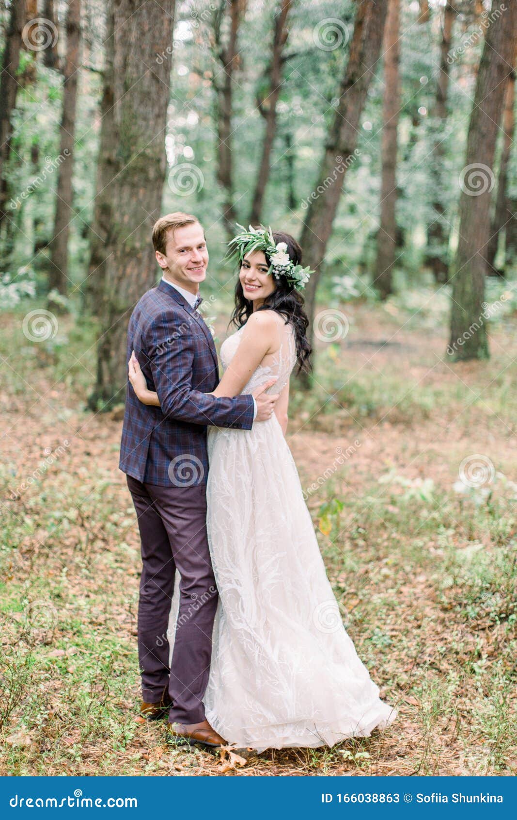 Gorgeous Wedding Rustic Couple Hugging, Smiling and Walking in Forest ...