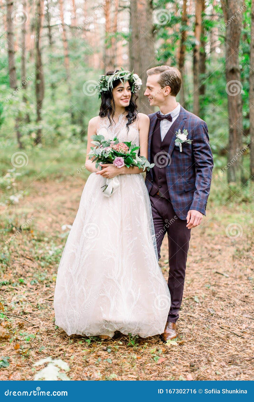 Gorgeous Wedding Rustic Couple Hugging, Smiling and Walking in Forest ...