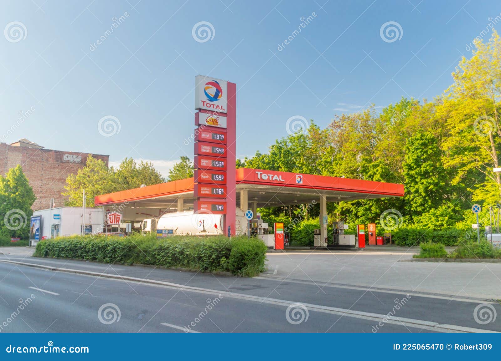 Total Filling Station in Gorlitz Editorial Image - Image of gorlitz ...