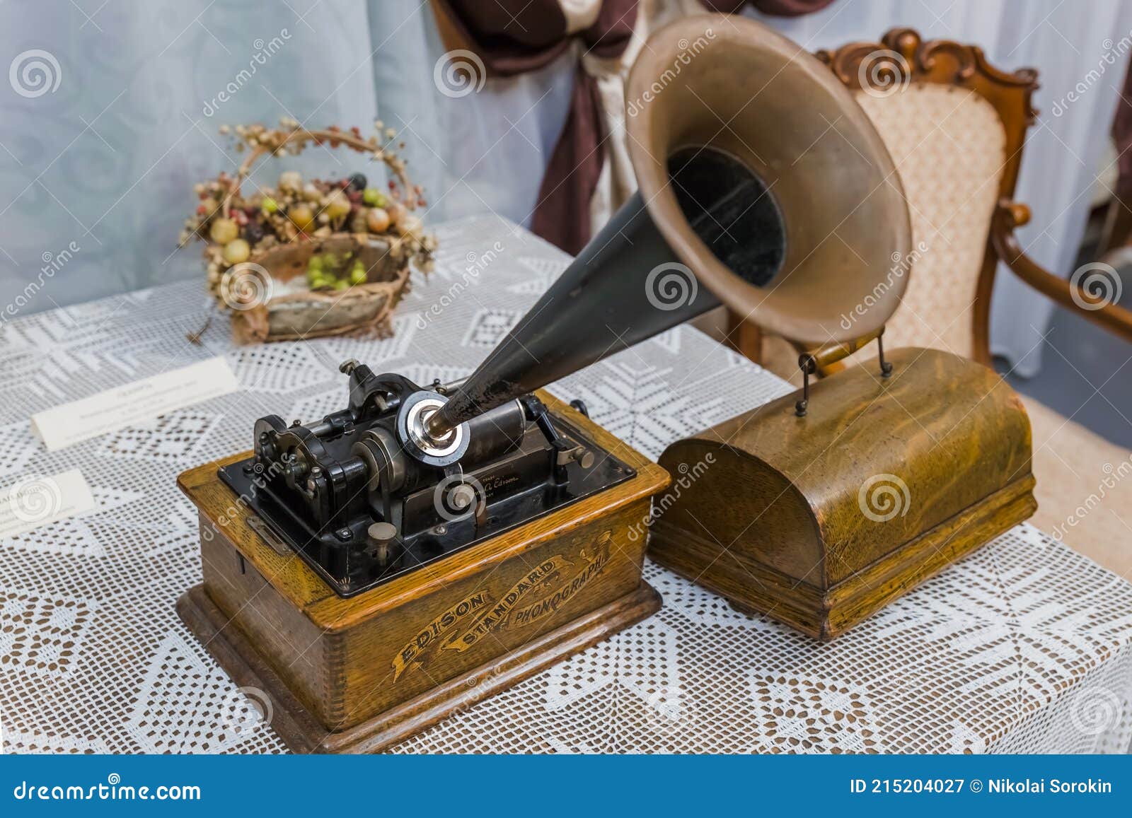 Gorodets, Russia - September 19, 2020: Vintage Edison Phonograph in ...