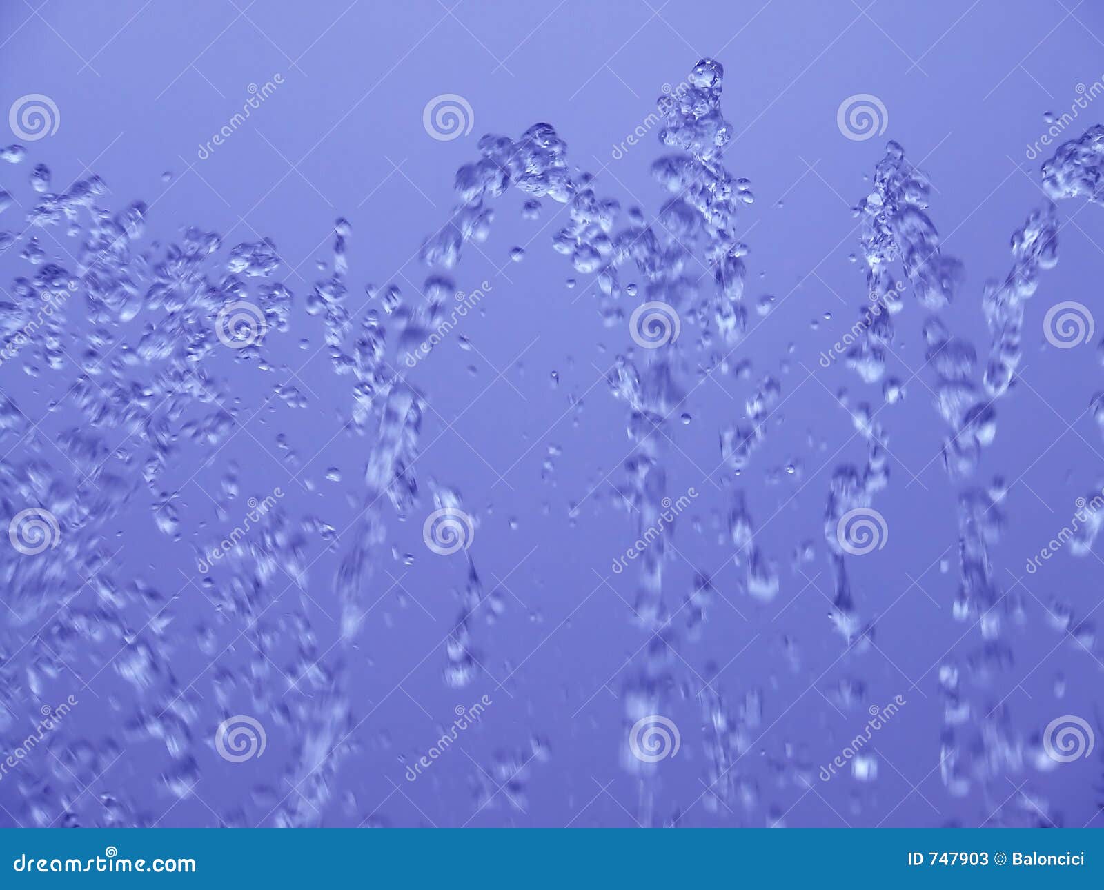 Gotas del agua azul imagen de archivo. Imagen de superficie - 747903
