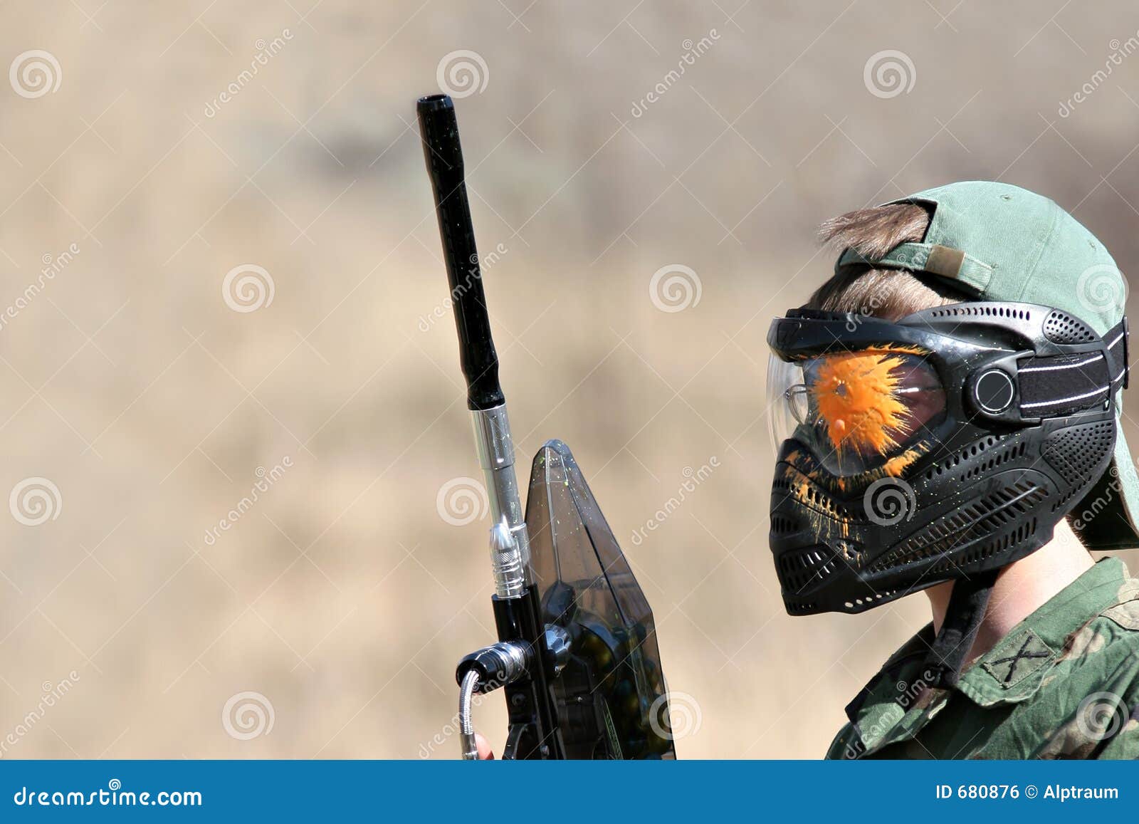 Gotcha paintball 库存照片. 图片 包括有 杀害, 孩子, 彩弹, 人员, 作用, 竞争, 保护 - 680876