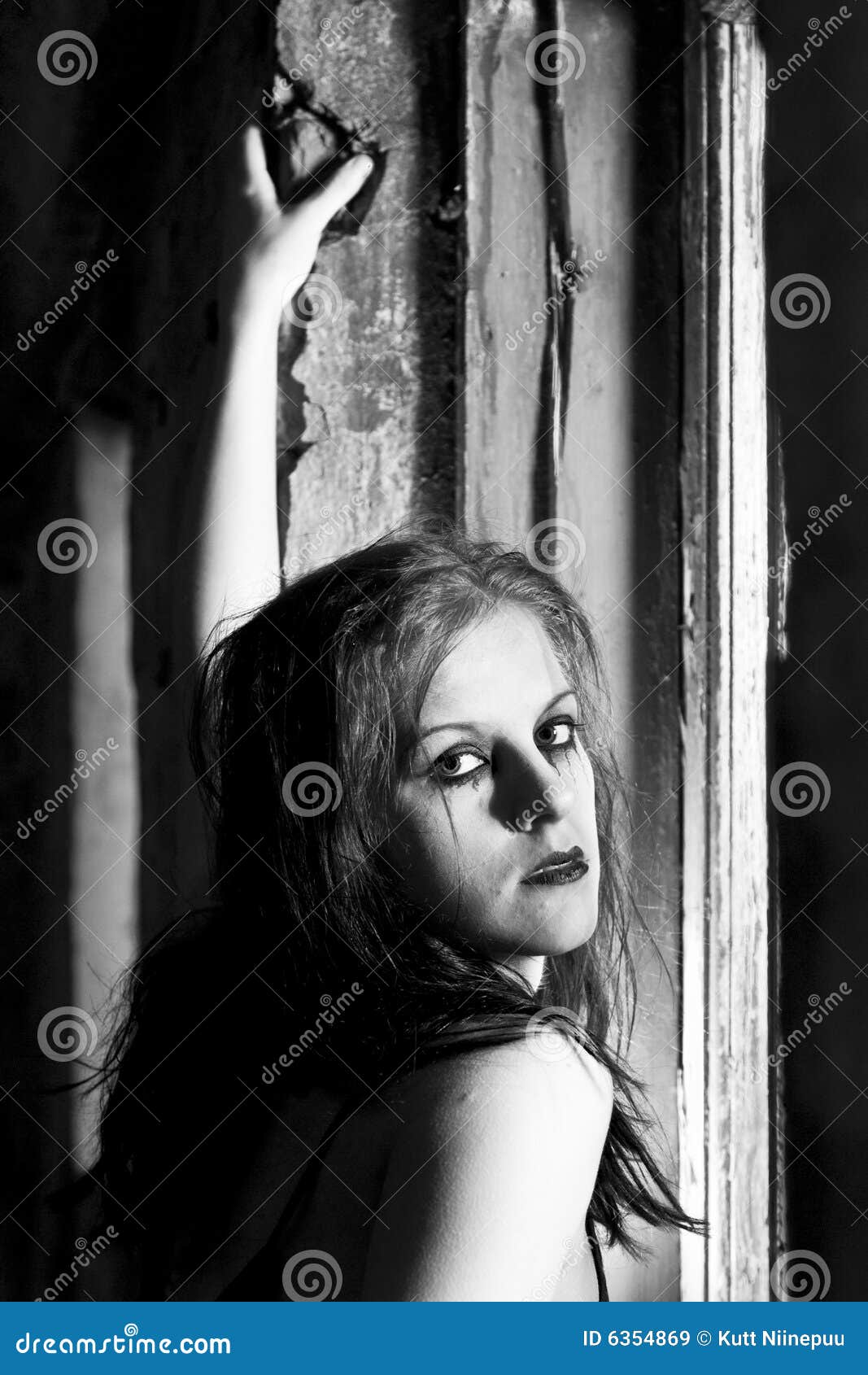 Goth Girl in Black and White Stock Image - Image of black, gothic: 6354869