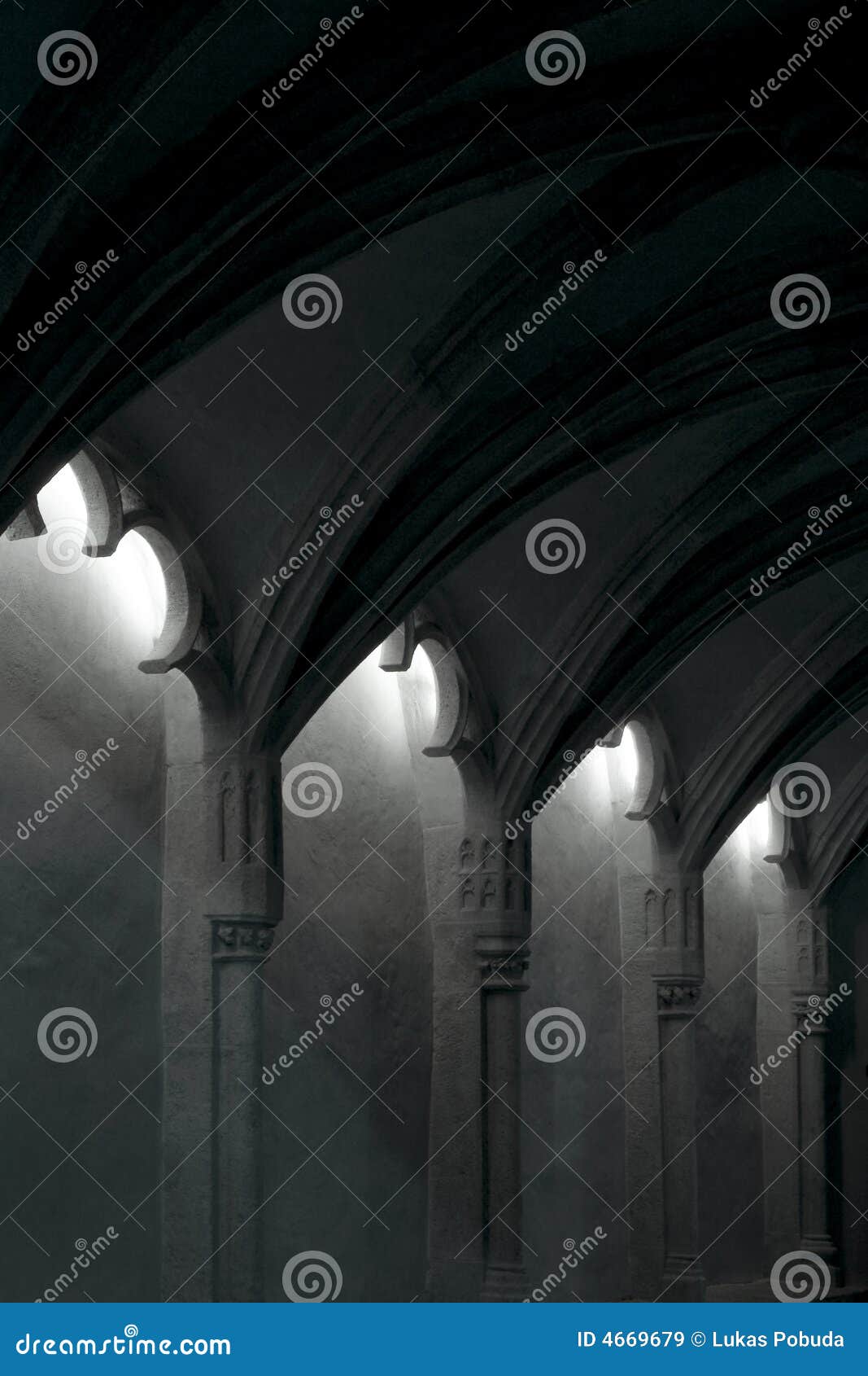 192 Flamboyant Gothic Window Stock Photos - Free & Royalty-Free Stock ...