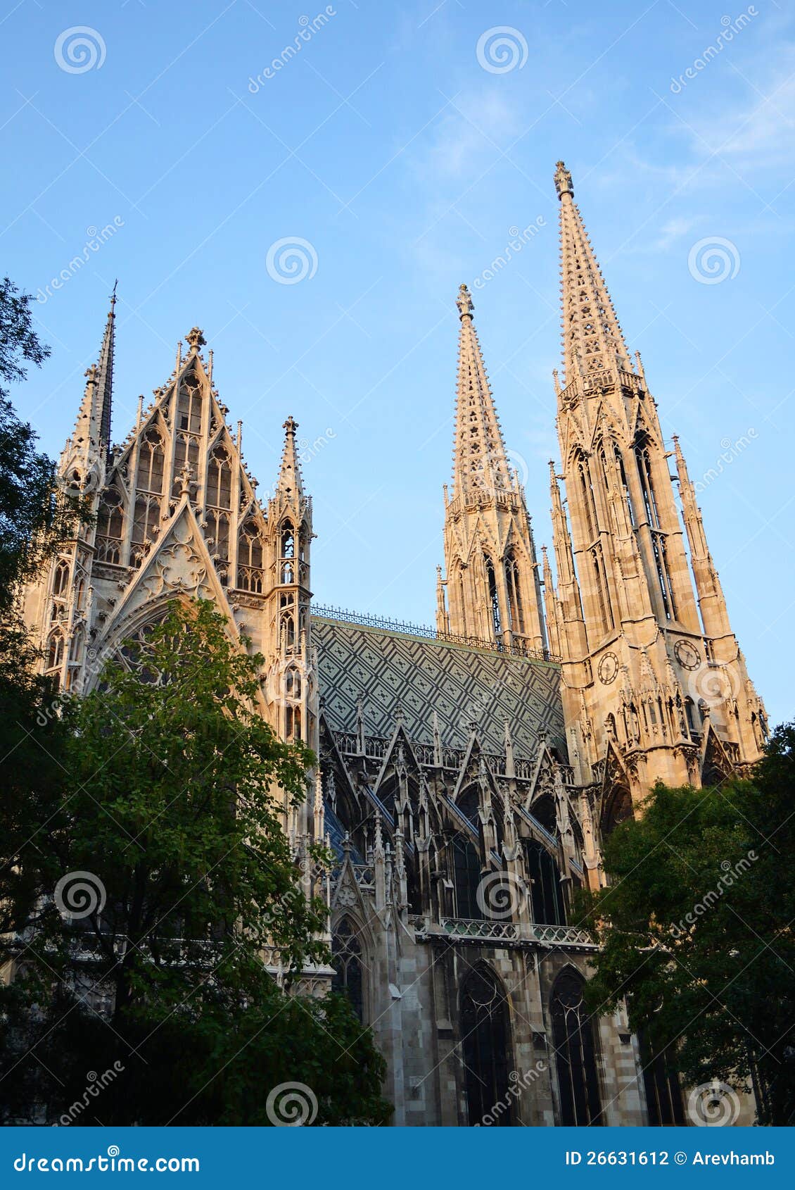 Gothic Cathedral, Vienna, Austria Stock Photo - Image of gardening ...