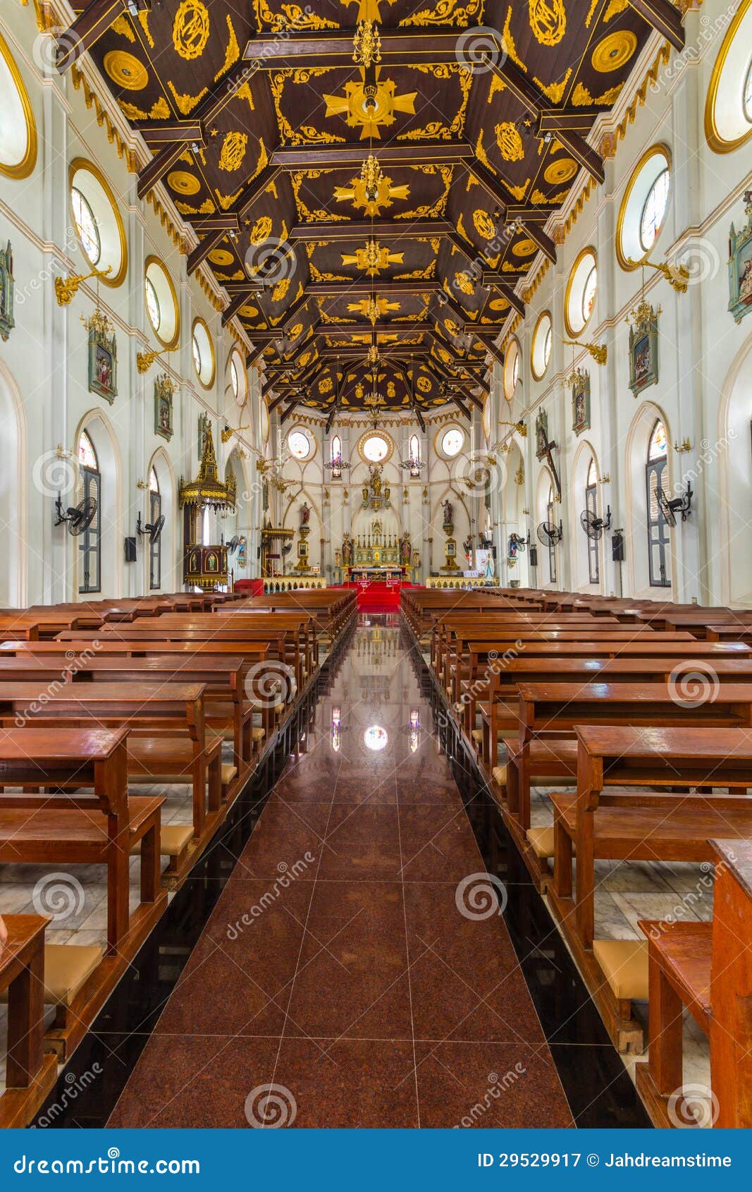 Gothic Church editorial photography. Image of indoor - 29529917