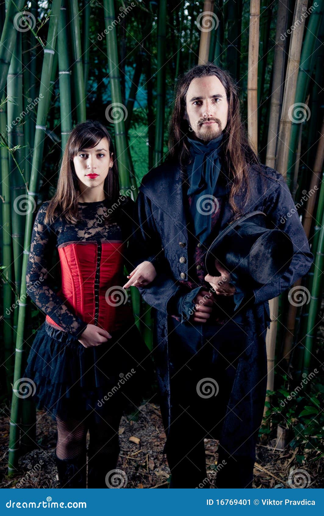 Gothic Couple Kissing Stock Photo | CartoonDealer.com #25620186