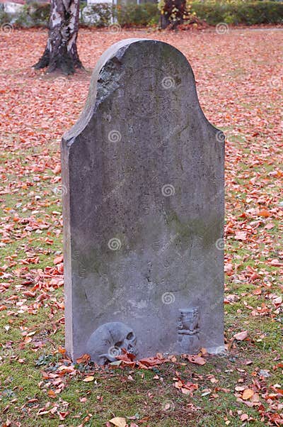 Gothic gravestone stock photo. Image of timeless, autumn - 1491708