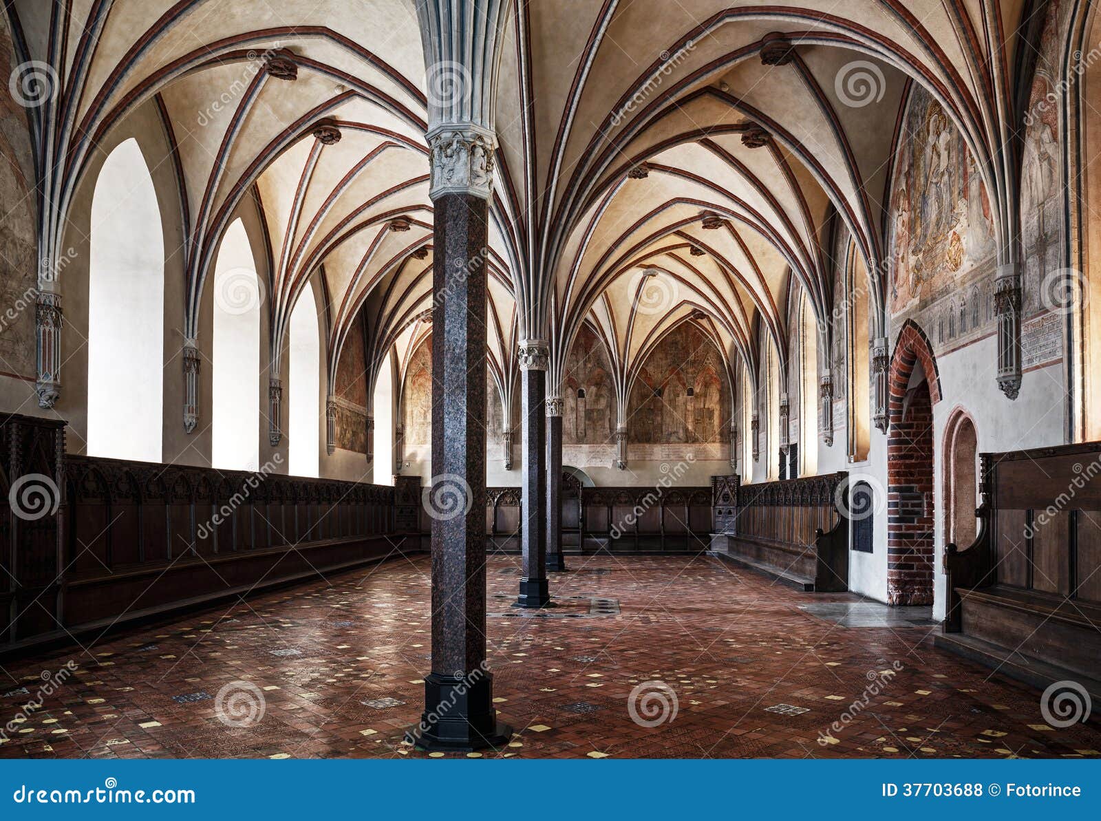 Gothic Hall of the Castle in Malbork. Stock Photo - Image of historical ...