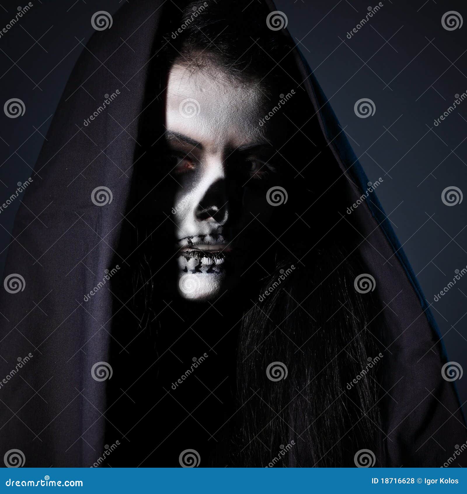 Gothic Portrait of Dead Woman Stock Photo - Image of head, costume ...
