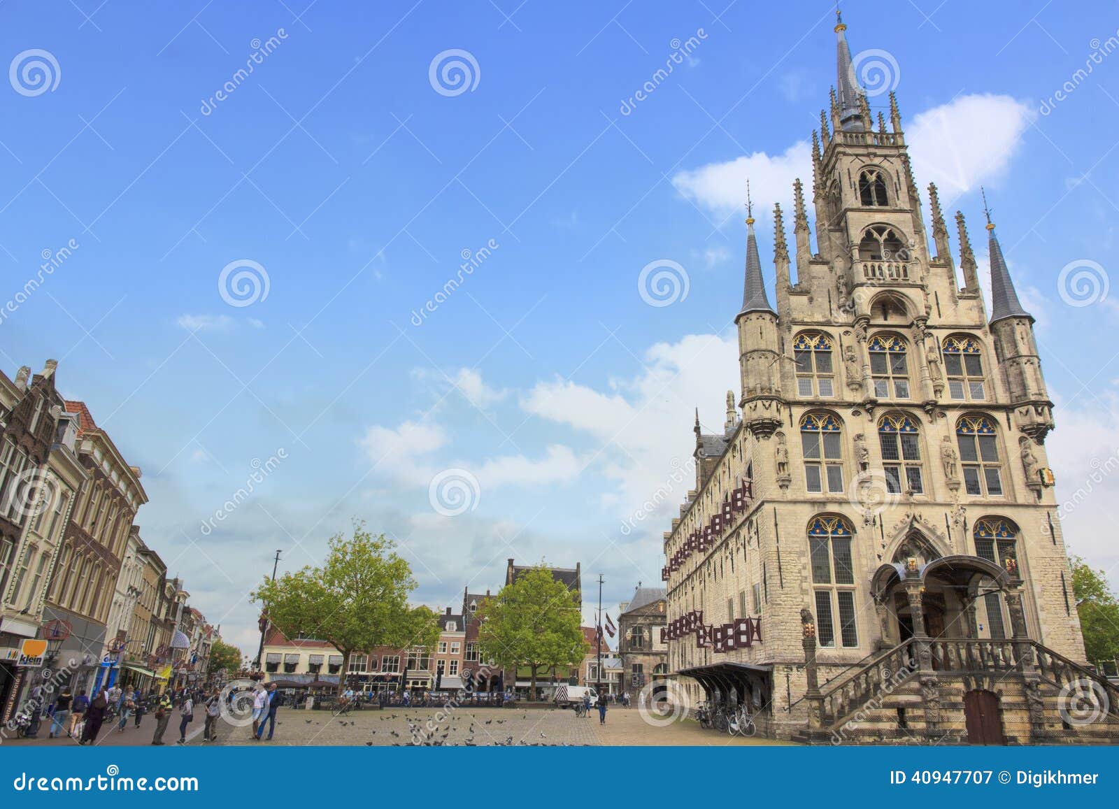 Gouda City Hall editorial photography. Image of longexposure - 40947707