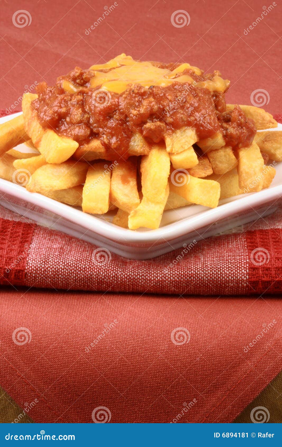 Gourmet chili fries stock image. Image of snack, food - 6894181