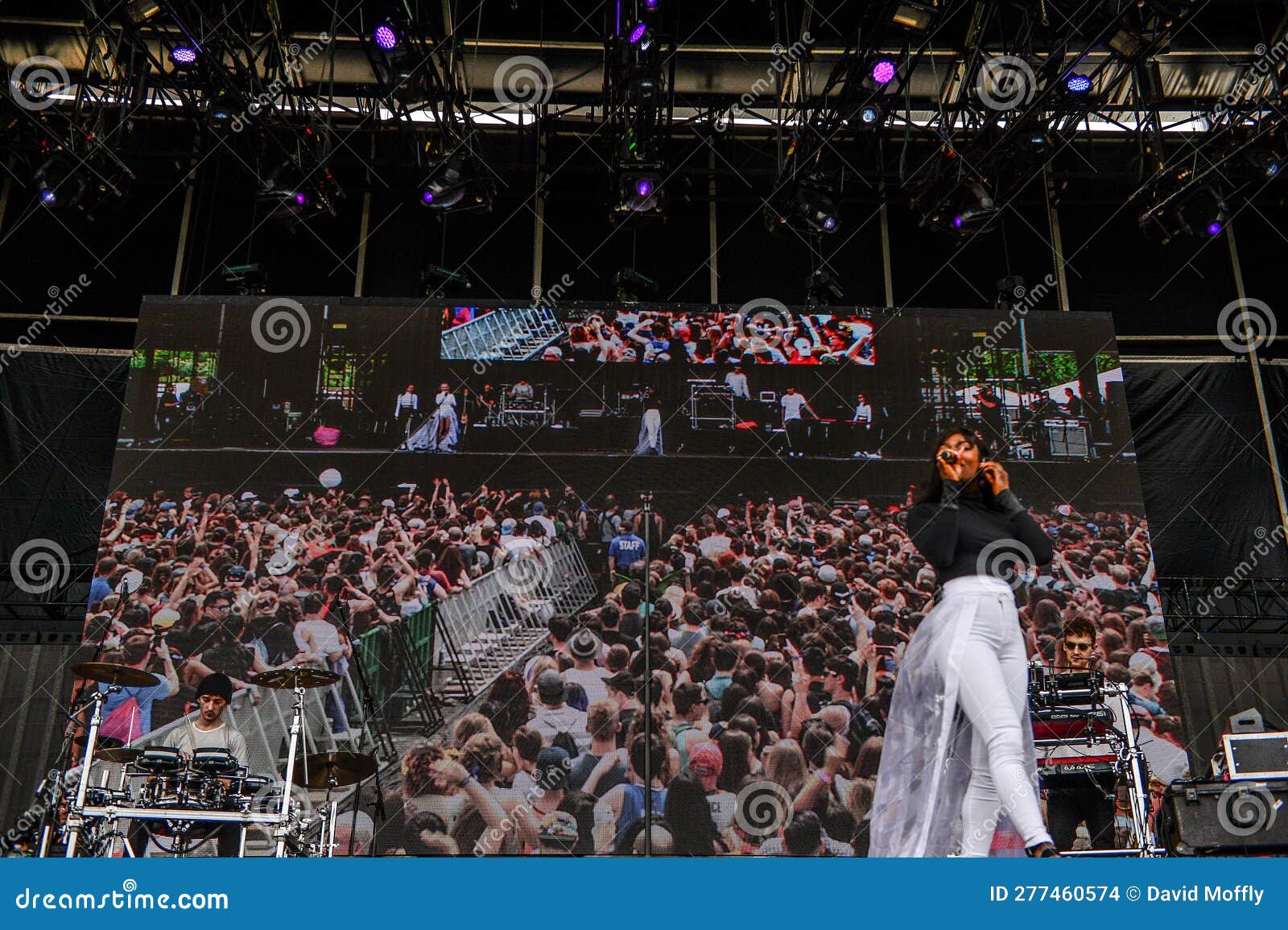 Clean Bandit in Concert at Governors Ball Editorial Stock Image - Image ...