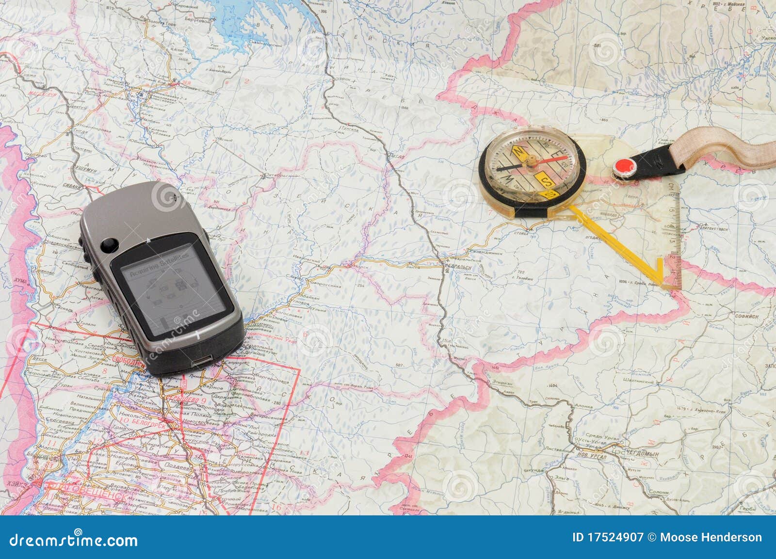 GPS en Kompas op Kaart stock afbeelding. Image of grafiek - 17524907