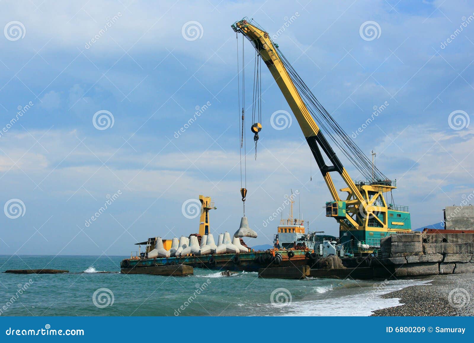 Grúa marítima imagen de archivo. Imagen de metal, amarillo - 6800209