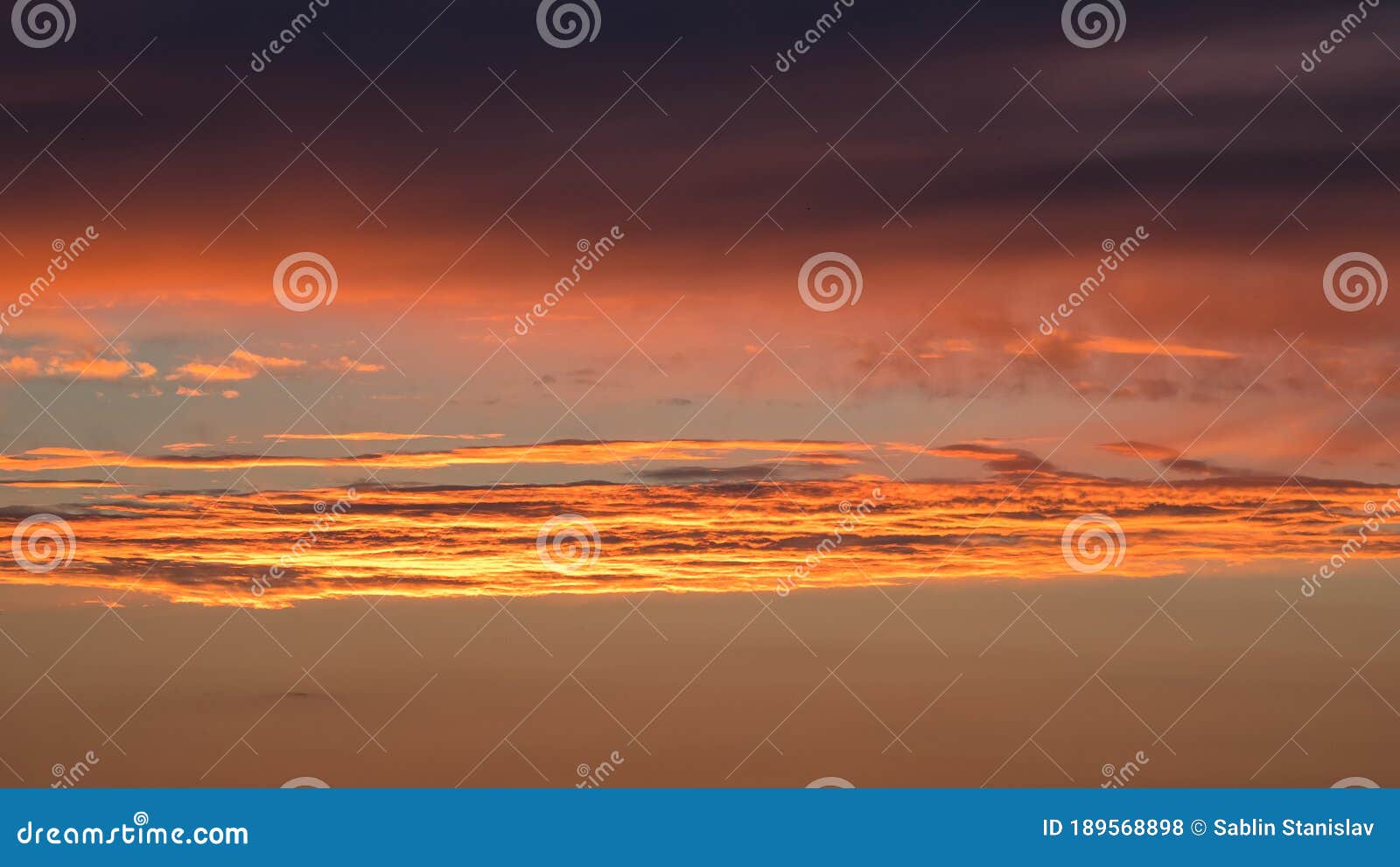 Gradient of the Evening Sky. Colorful Cloudy Sky at Sunset Stock Photo ...