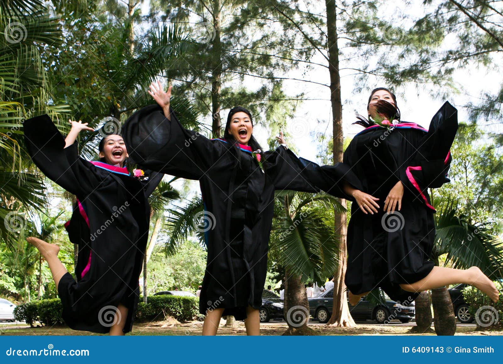 Graduados De La Universidad Imagen. Imagen: 6409143
