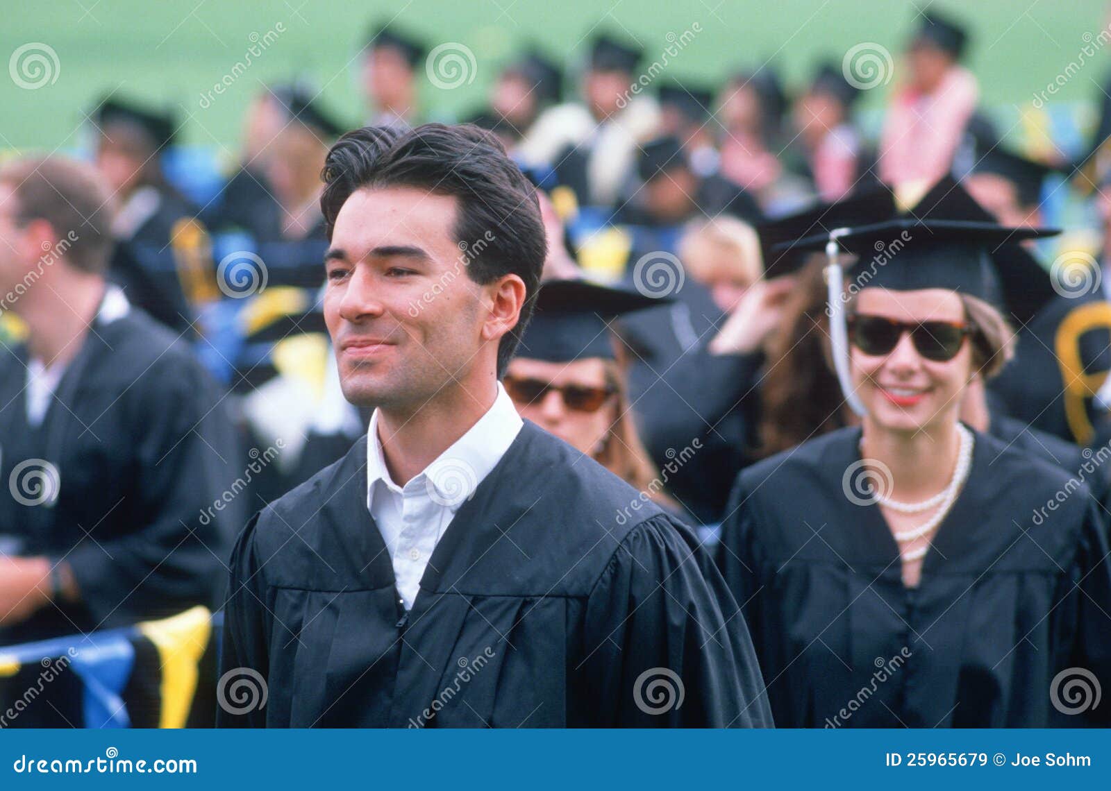 Graduating class walking editorial stock image. Image of united - 25965679