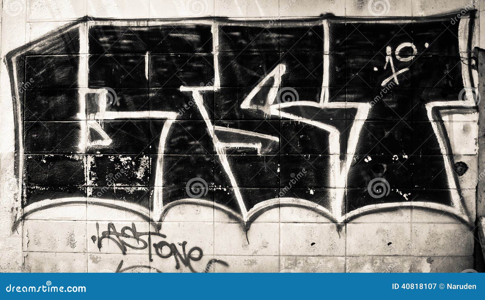 Graffiti editorial photography. Image of building, slums - 40818107