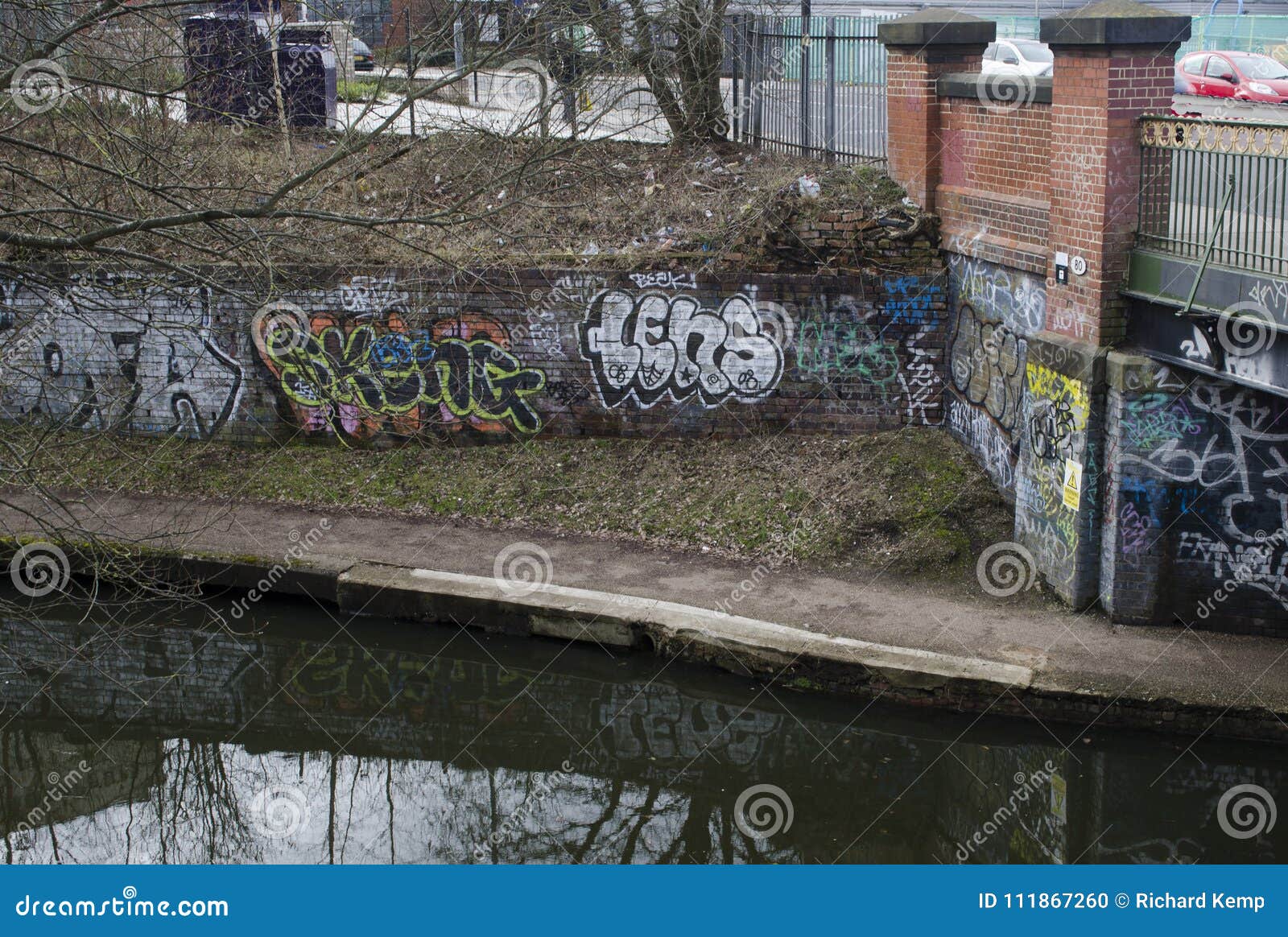 Bridge Graffiti on Birmingham Canal Editorial Image - Image of grungy ...