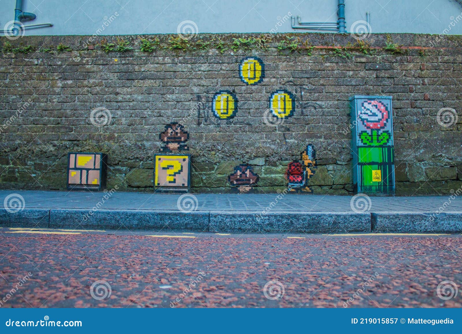 Graffiti Of Mario And Luigi From The Nintendo Game Editorial Image ...