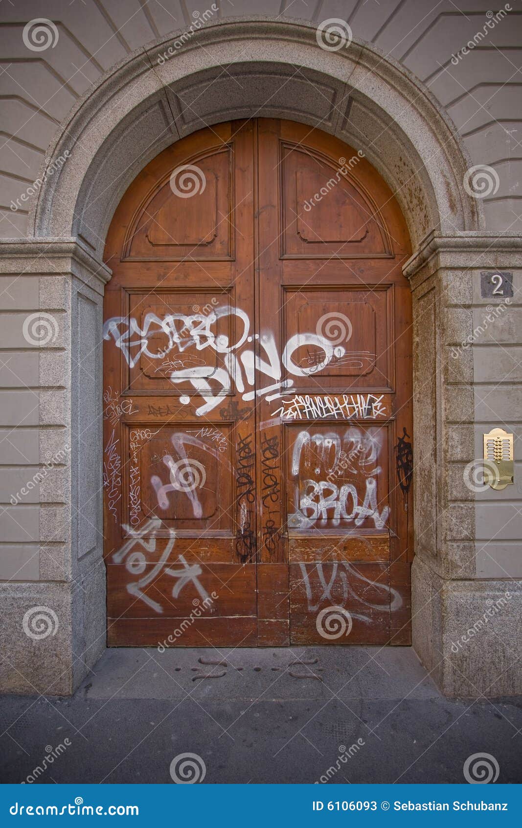 Graffiti door stock image. Image of house, doors, deface - 6106093