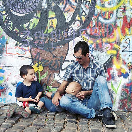 Graffiti family editorial photography. Image of paved - 27921267