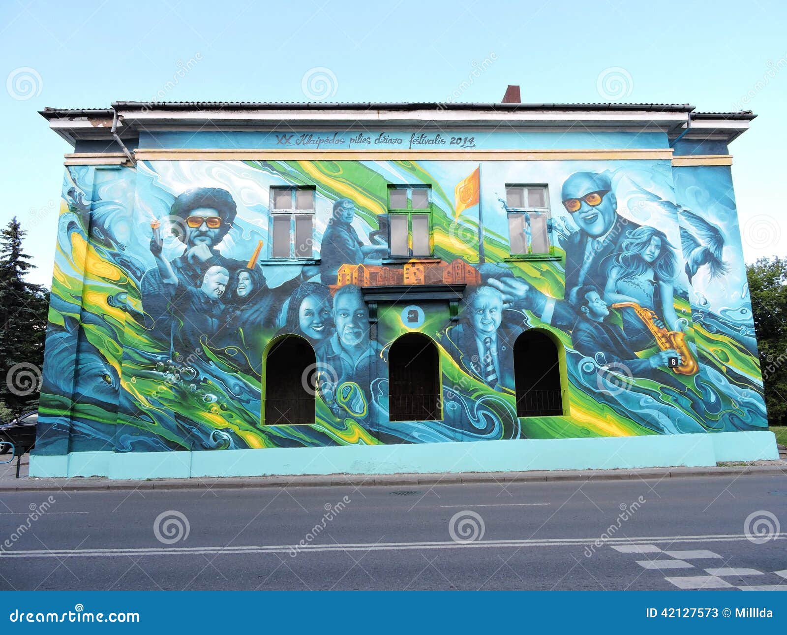 Graffiti, Lithuania editorial stock photo. Image of person - 42127573