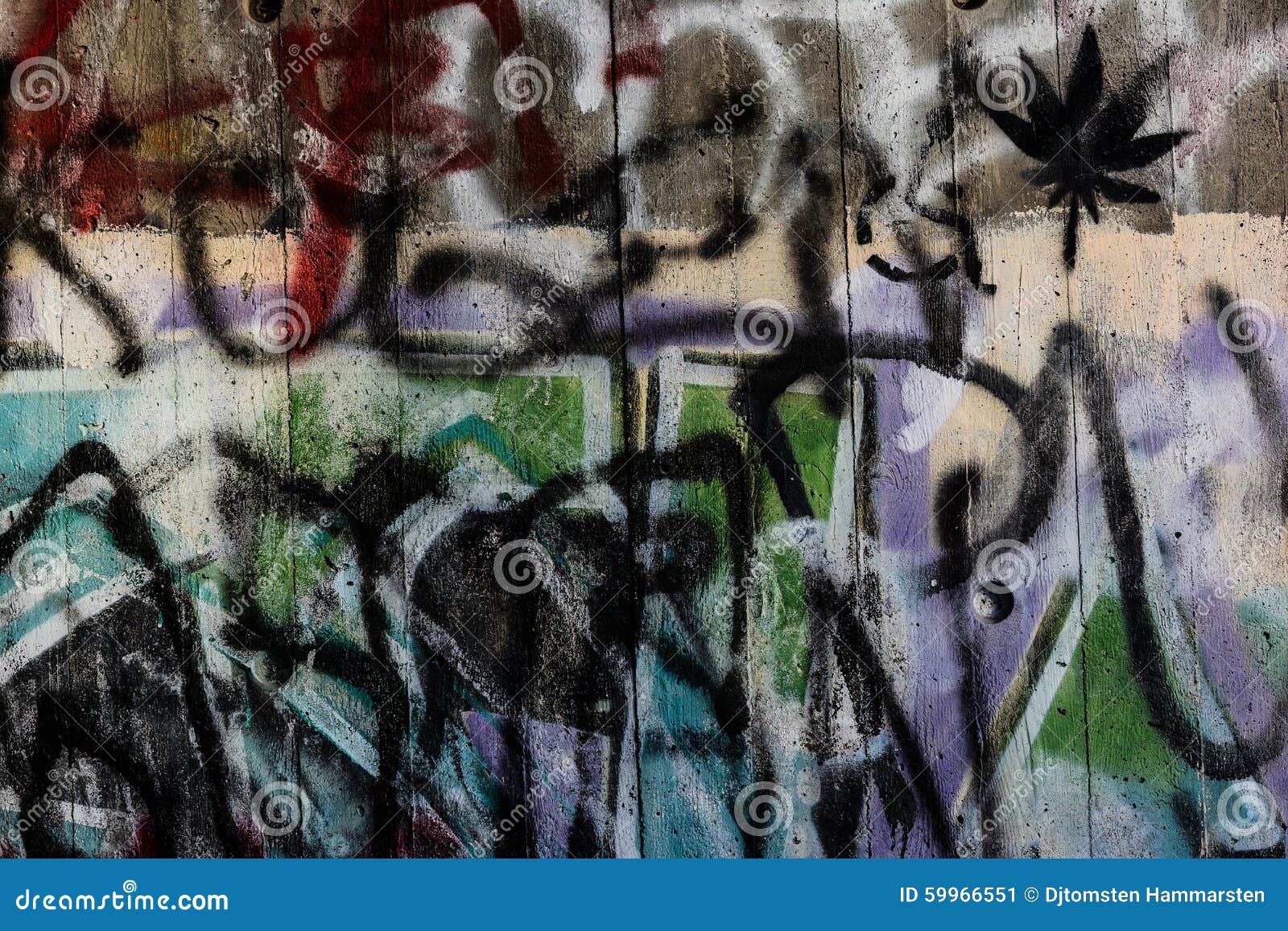 Graffiti painting editorial photo. Image of grunge, wall - 59966551