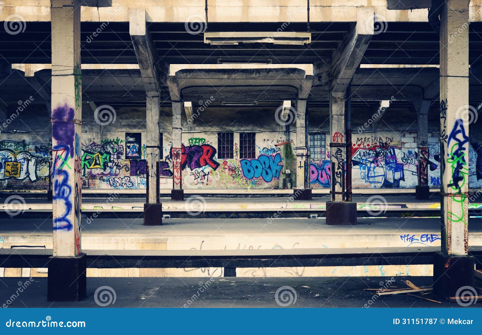 Graffiti under a bridge stock image. Image of paint, urban - 31151787