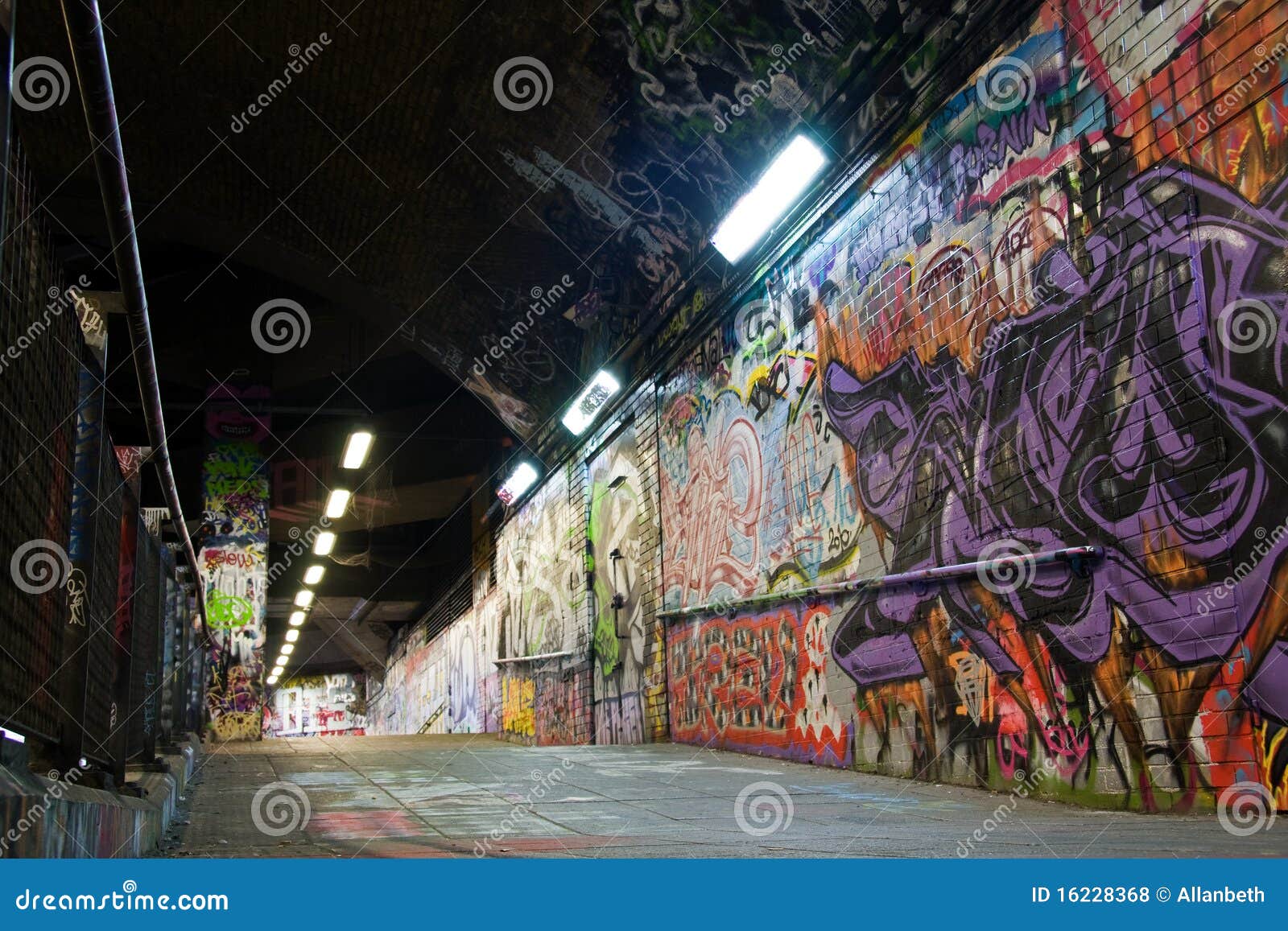 Graffiti underground editorial stock photo. Image of floor - 16228368